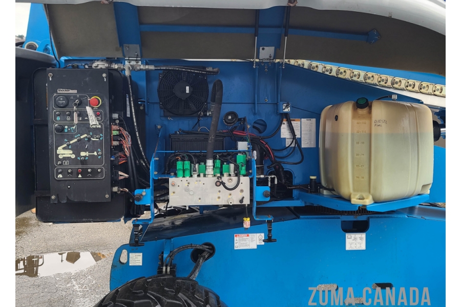 2014 Genie S65 Boom Lift