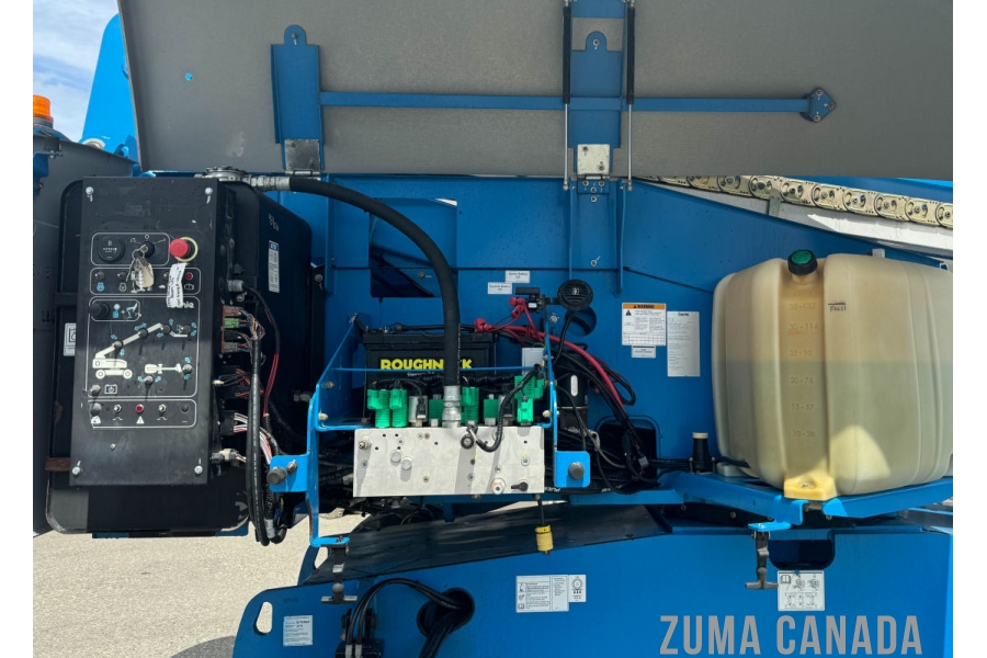 2014 Genie S65 Boom Lift