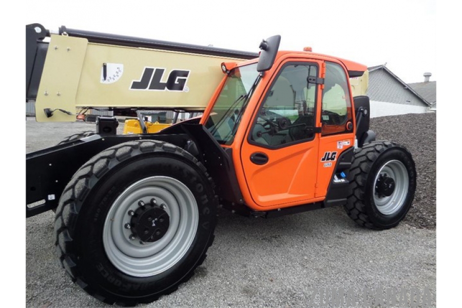 NEW JLG 1055 Telehandler