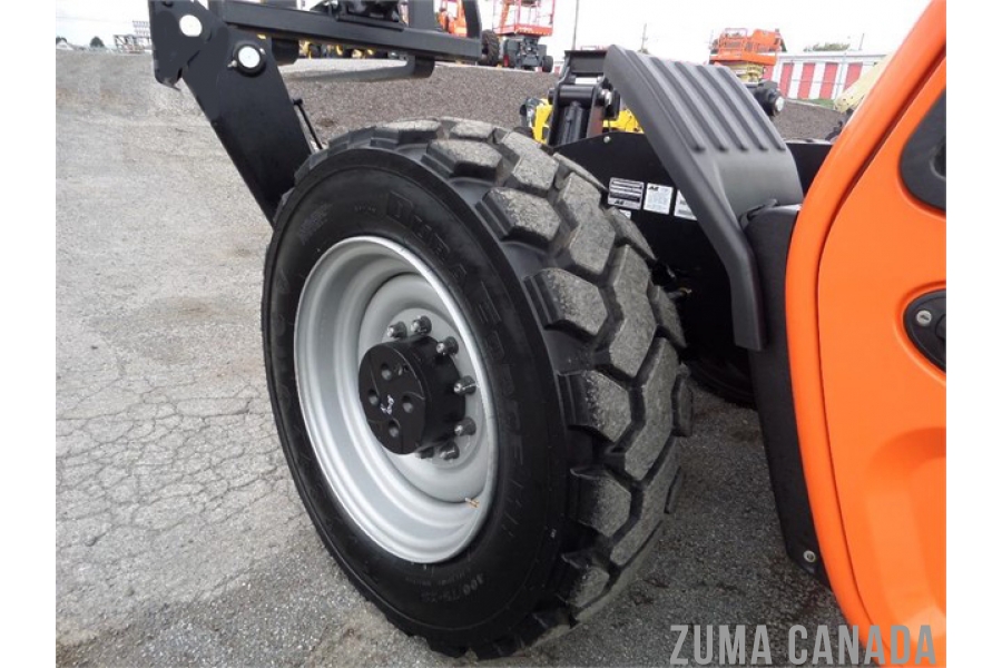 NEW JLG 1055 Telehandler