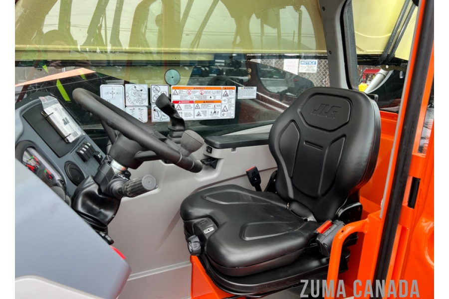 NEW JLG 1255 Telehandler